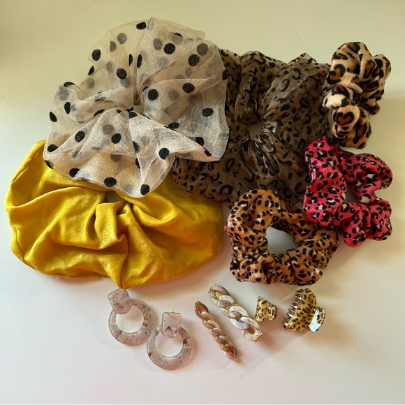 SHEIN | Accessories | Oversized Scrunchies Leopard Earrings Clips ...